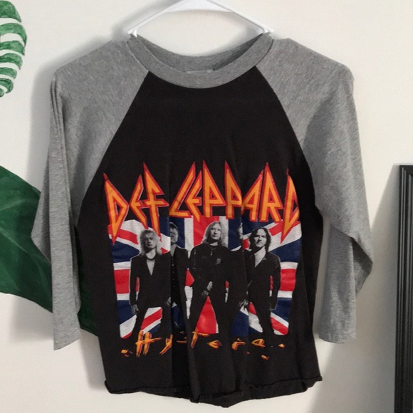 Tops | Def Leppard Crop Top | Poshmark